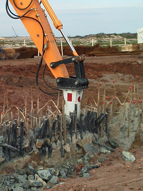 ER 600 L – Hyundai R 220 | Erkat