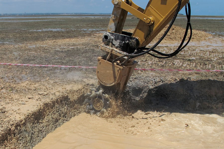 ER 1500 – CAT 330 | Erkat