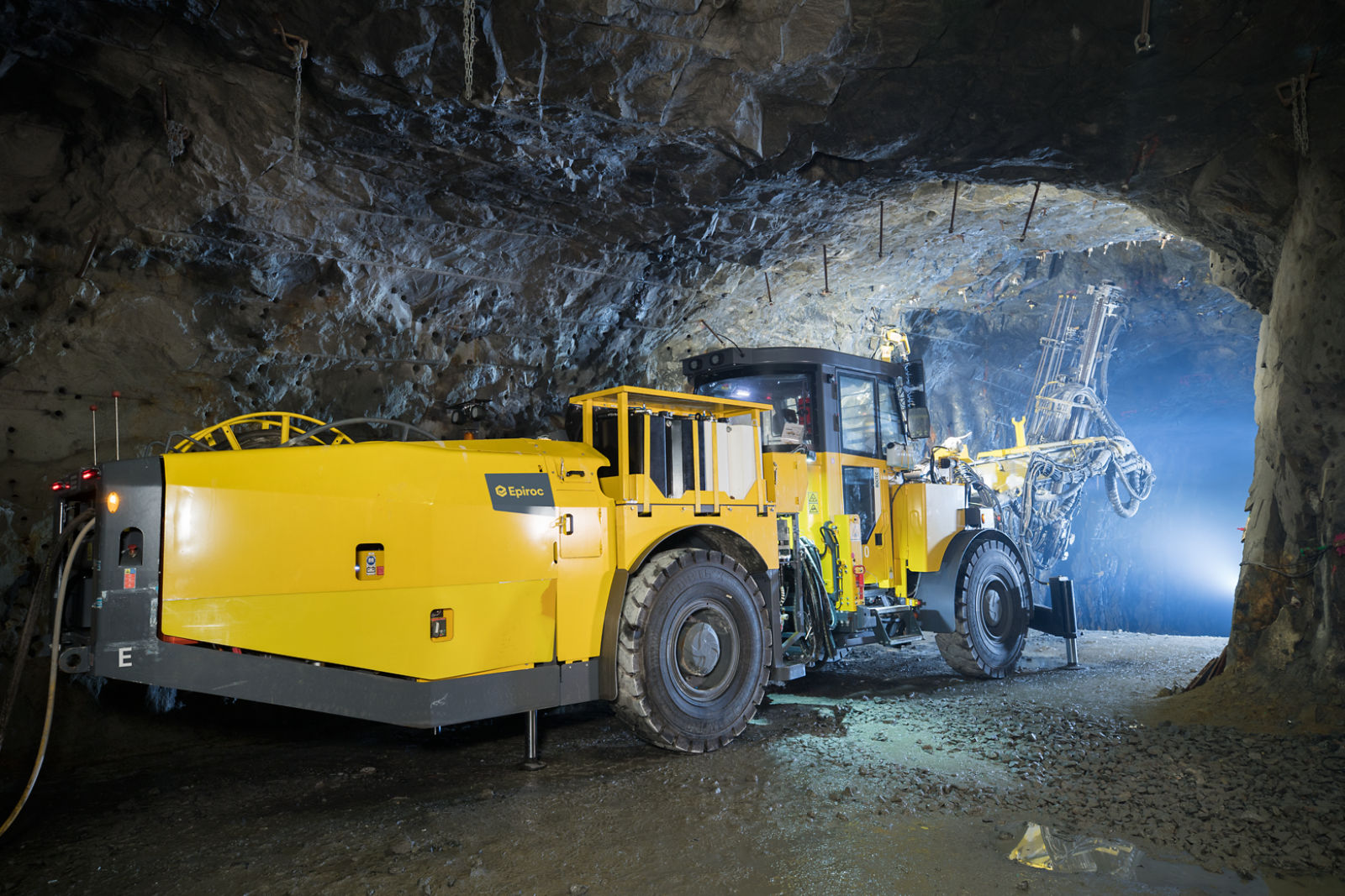 Lightning bolting - rock reinforcement deluxe | Epiroc