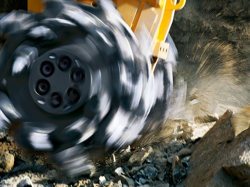 Drum Cutter Attachments for Excavators | Epiroc US