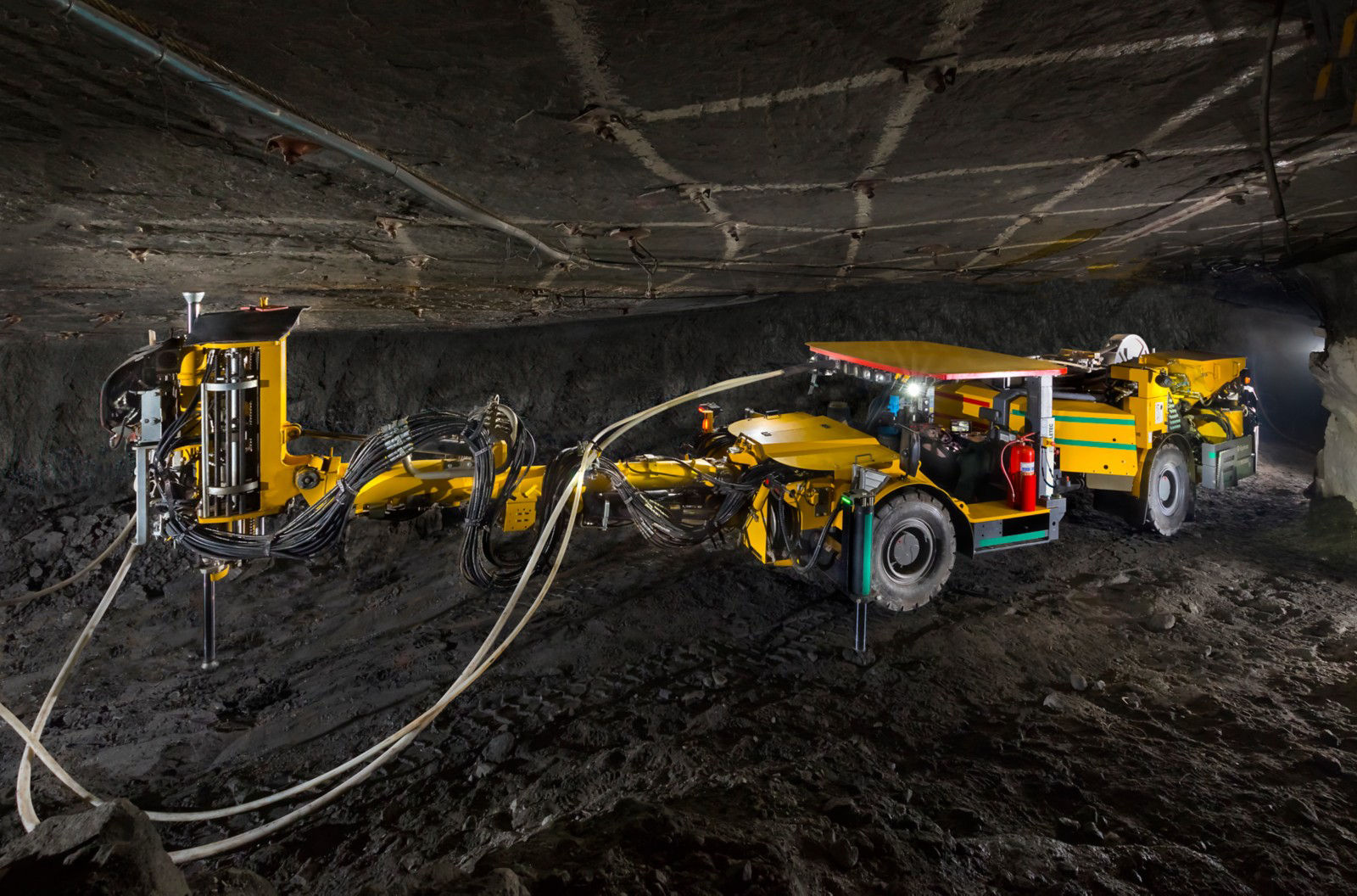 Epiroc wins large equipment order for platinum mine in South Africa ...