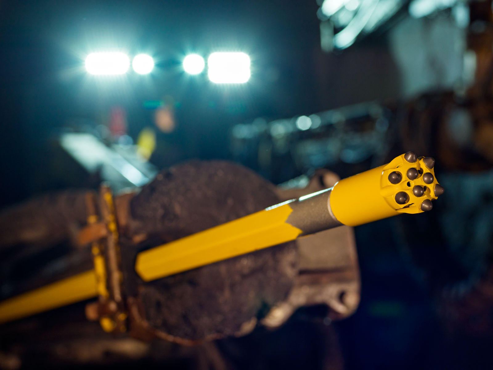 Epiroc R drill strings | epiroc.com.cn