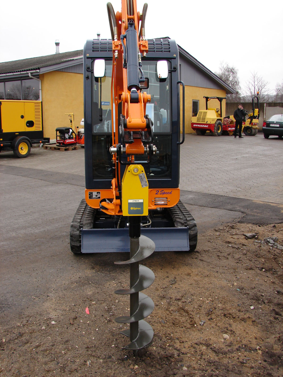 Excavator post hole borer Epiroc