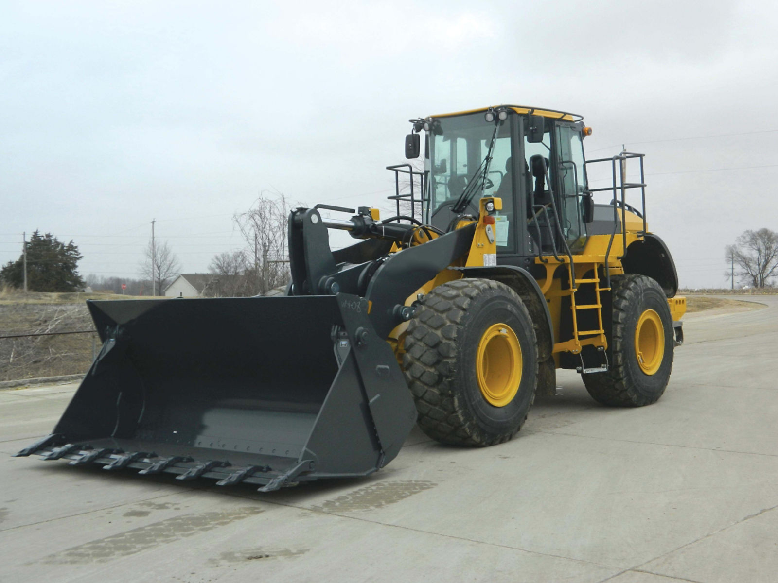 Wheel Loader Multi Purpose Bucket | Paladin attachments