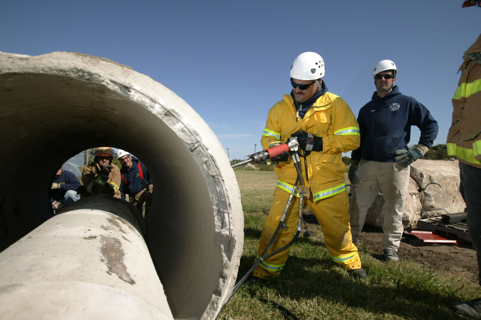 Chipping Hammer - CH15 | Industrial Tools and Attachments