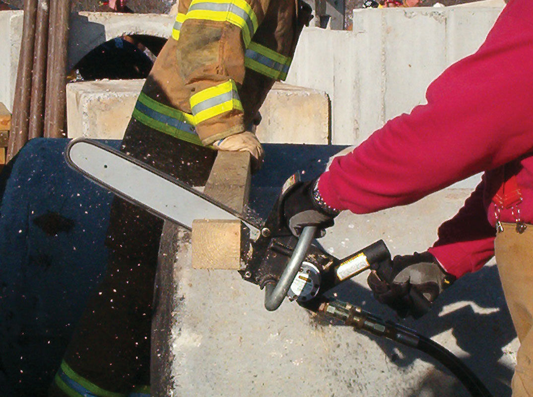 Chain Saw - CS05 | Industrial Tools and Attachments