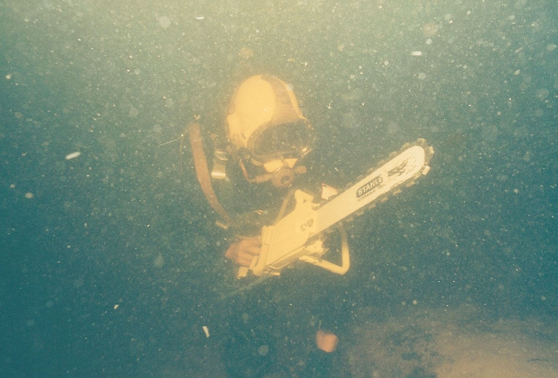 Underwater Diamond Chain Saw - DS11 | Industrial Tools and Attachments