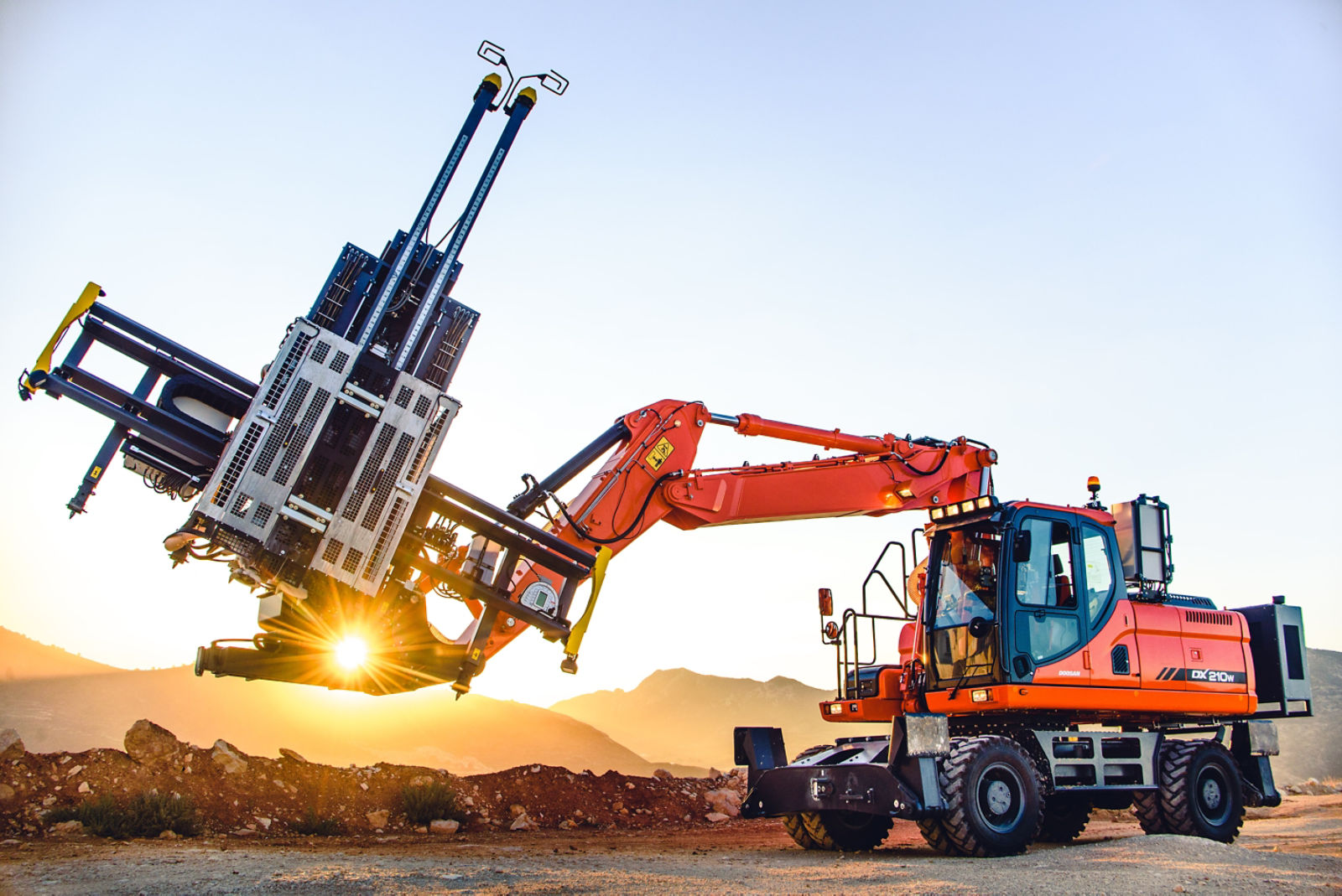 Dimension stone drilling rigs and cutting machines | Epiroc