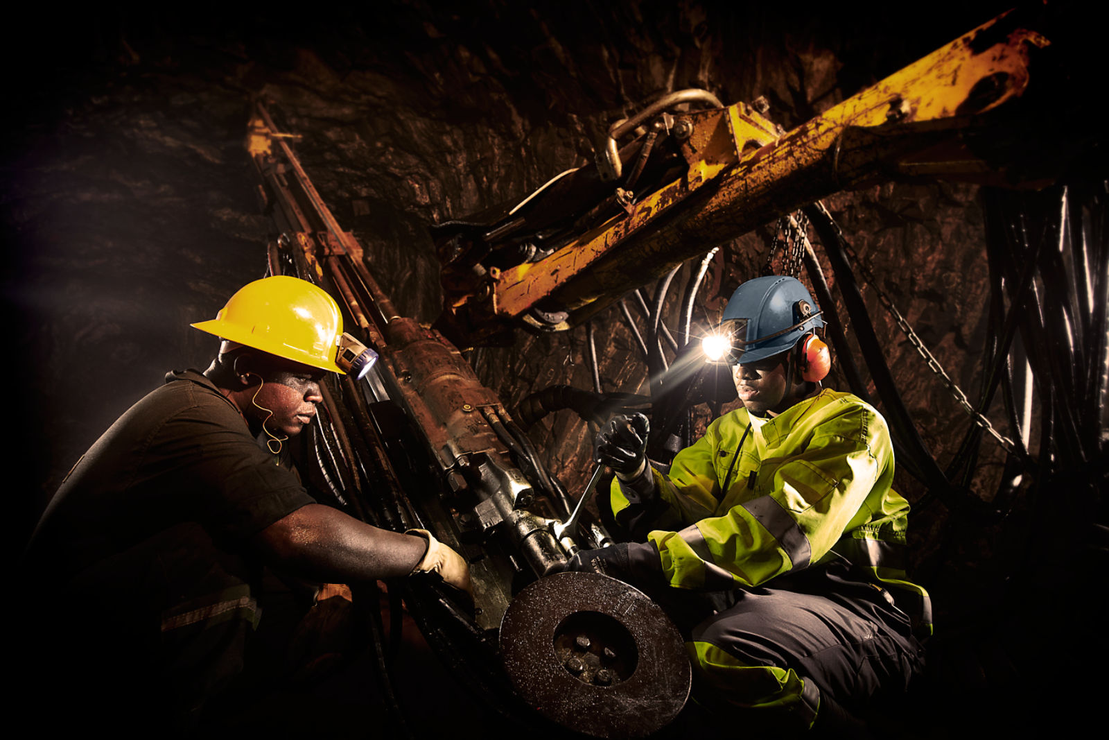 Complete component replacement | Epiroc