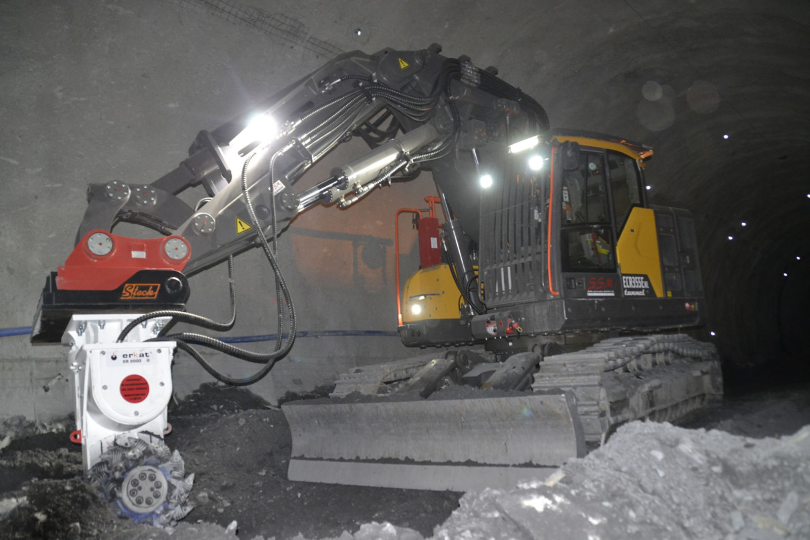 ER 2000 – Volvo ECR 355 | Erkat