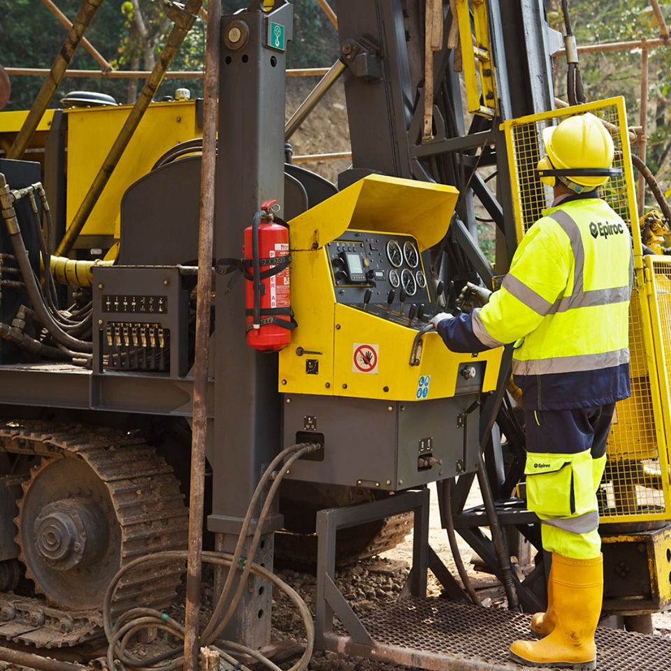 Looking for a Drill Rig in Canada? | Fordia