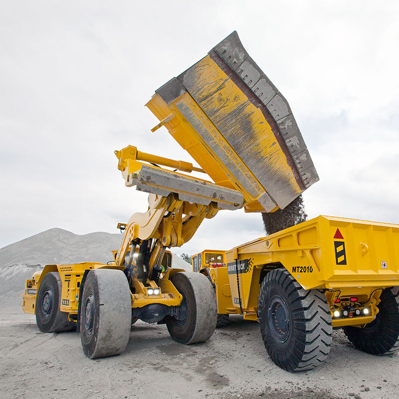 Loaders & trucks | Epiroc