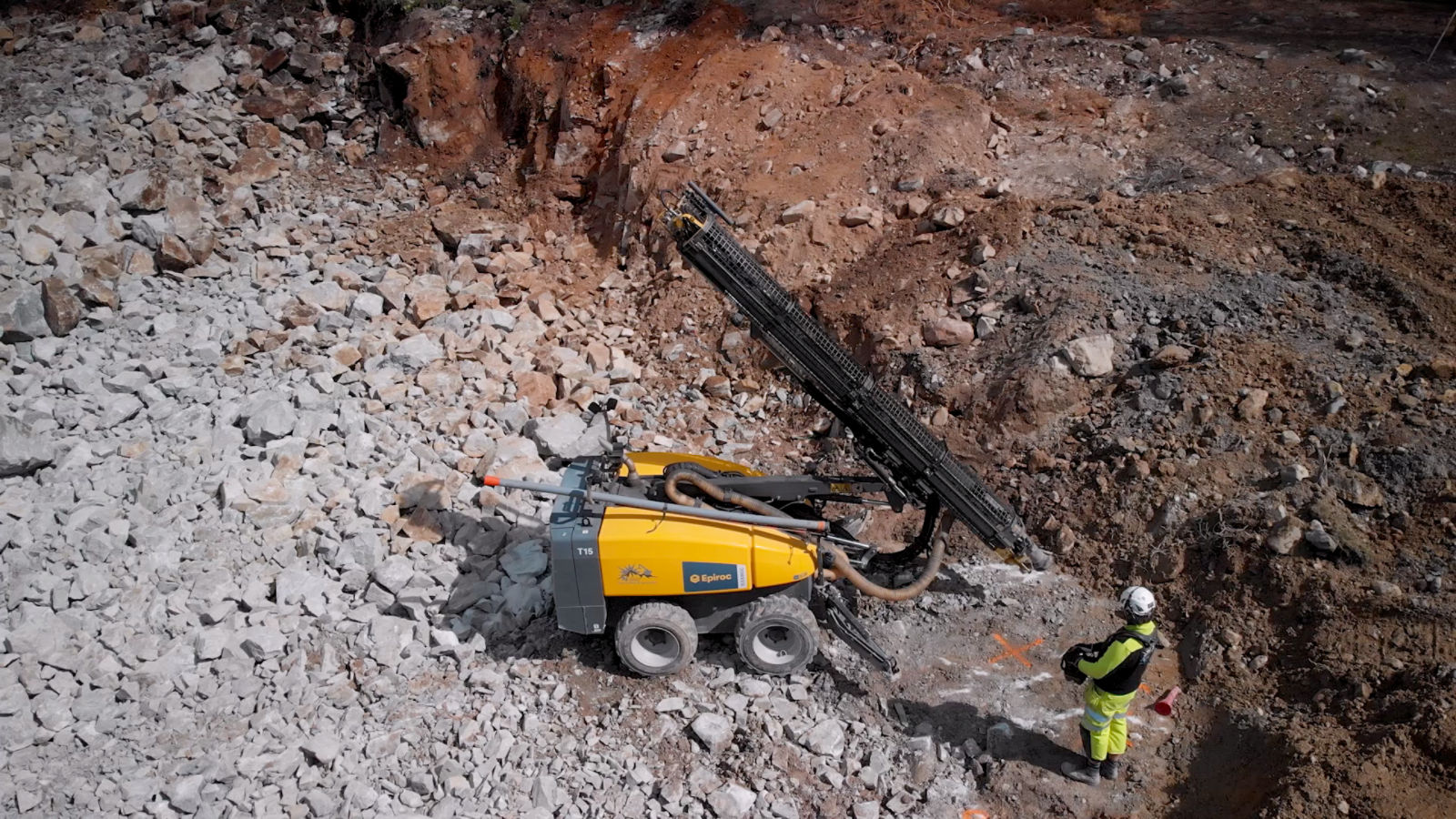 Quarrying and surface construction | epiroc.com.cn